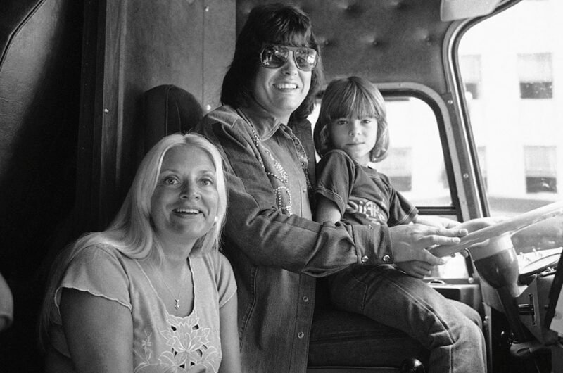 Remembering Joyce Milsap: The Woman Who Inspired Ronnie Milsap's ...